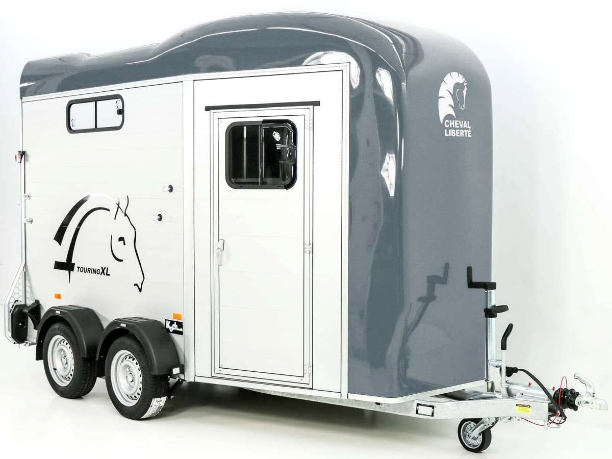 Cheval Liberte Pferdeanhänger Touring XL Country|Sattelkammer ...